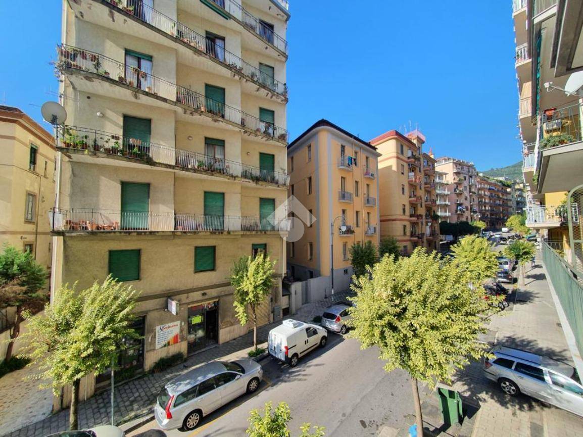 Quadrilocale via Lorenzo Cavaliero 26, Carmine, Salerno