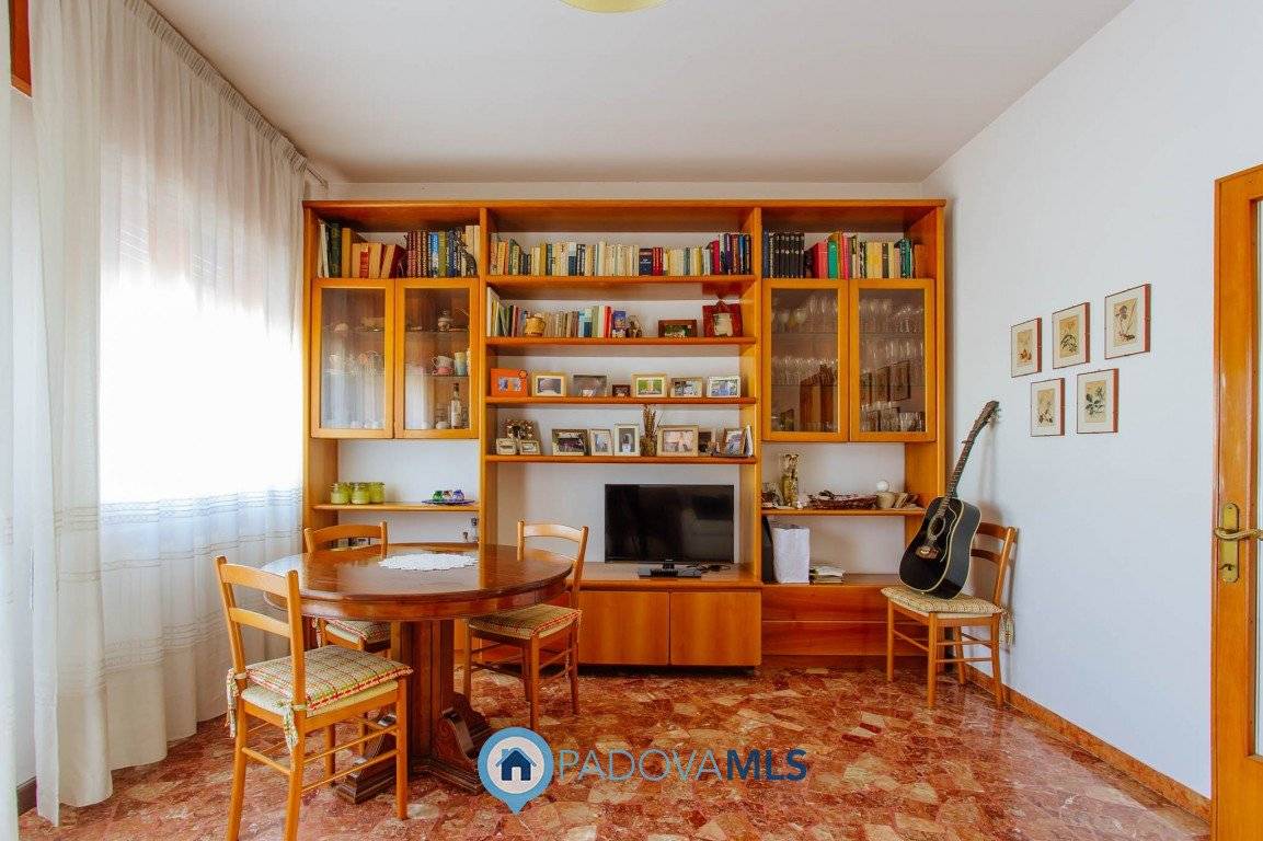 Appartamento viale Luigi Cadorna, Centro, Monselice