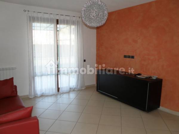 Appartamento via Quercioli, Rinchiostra - Quercioli, Massa