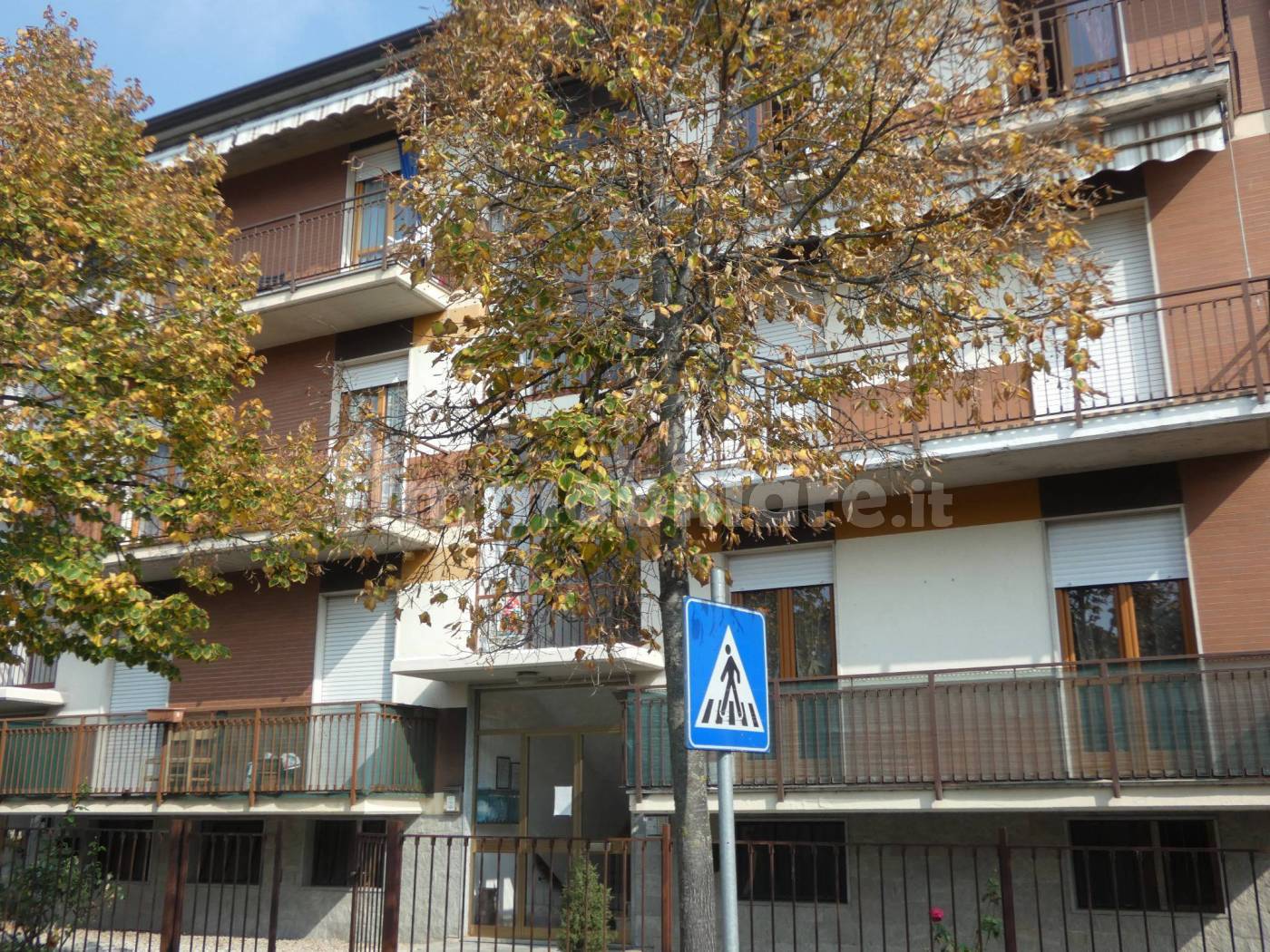 Trilocale via Felice Momigliano, Carassone, Mondovì