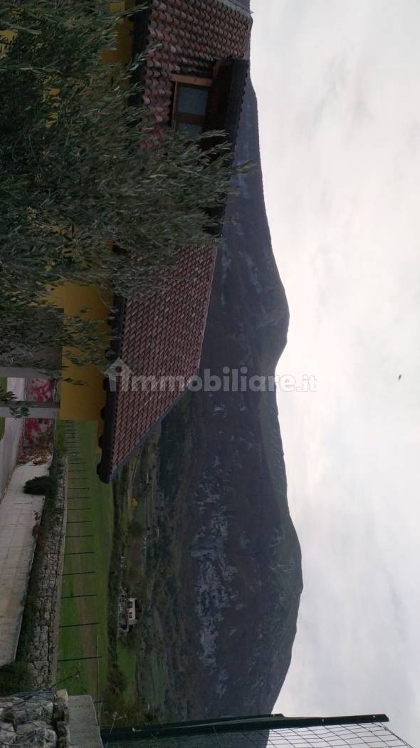 Villa unifamiliare Strada Provinciale Guado di Coccia, Palena