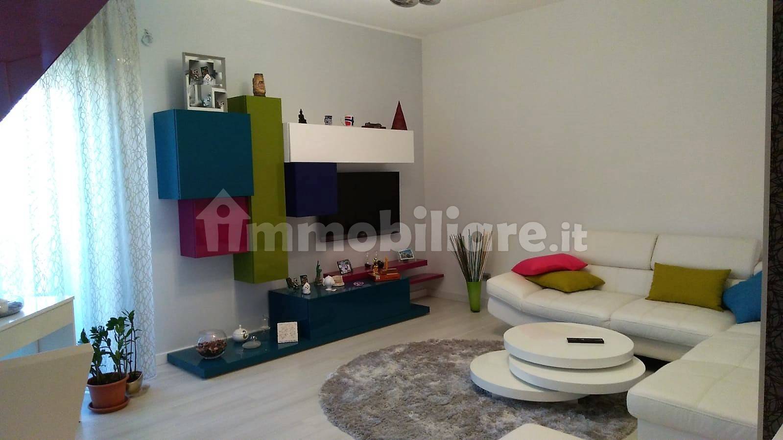 Quadrilocale via Enrico Fermi 1, Centro, Misterbianco