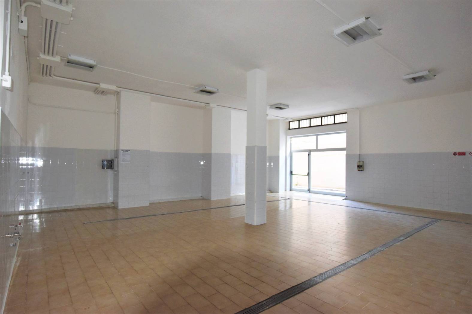 Laboratorio in Vendita