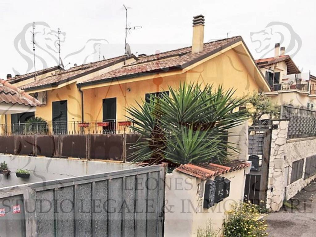 Asta per villa, via Butera 9/11 Roma