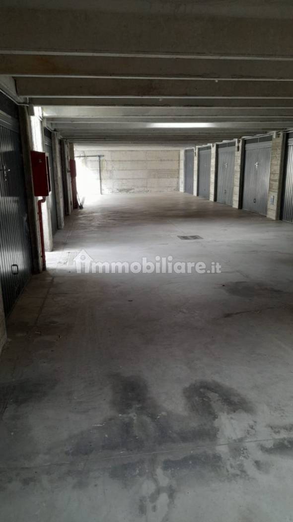 Garage - Box in Vendita