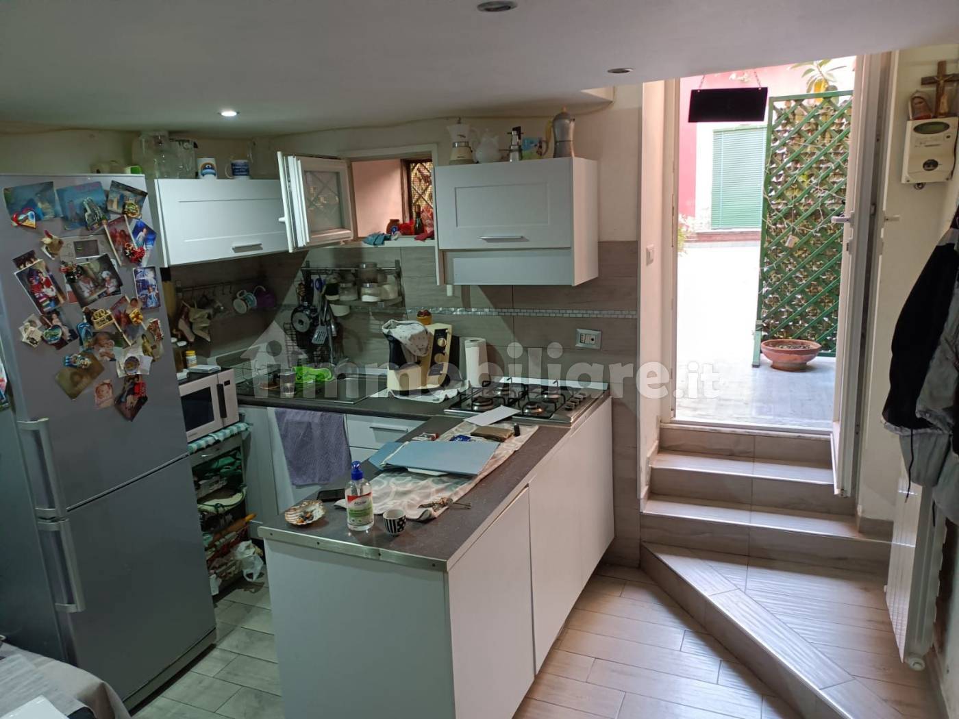 Monolocale ottimo stato, piano terra, Piazza Canneto - Salvator Rosa, Napoli