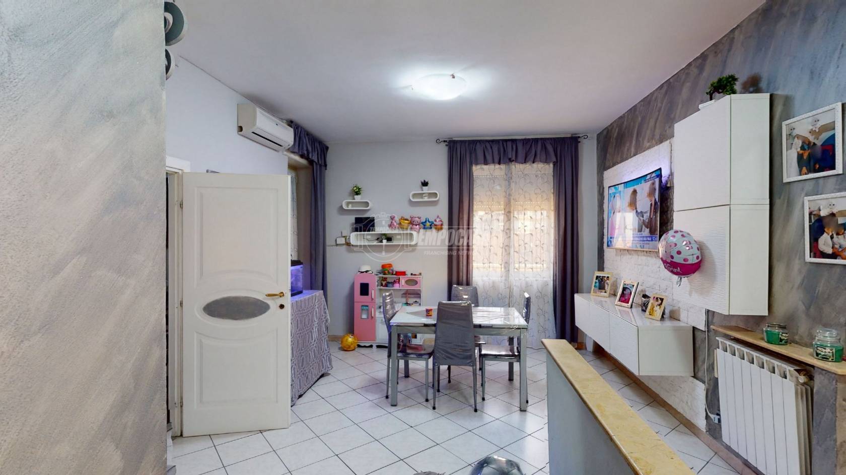 Quadrilocale via Gioacchino Rossini 6, Centro, Casoria