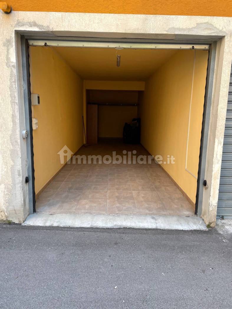 Garage - Box in Vendita