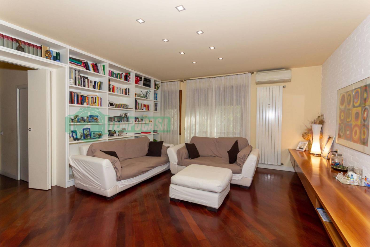 Appartamento via Luigi Cadorna, Semicentro, Vimercate