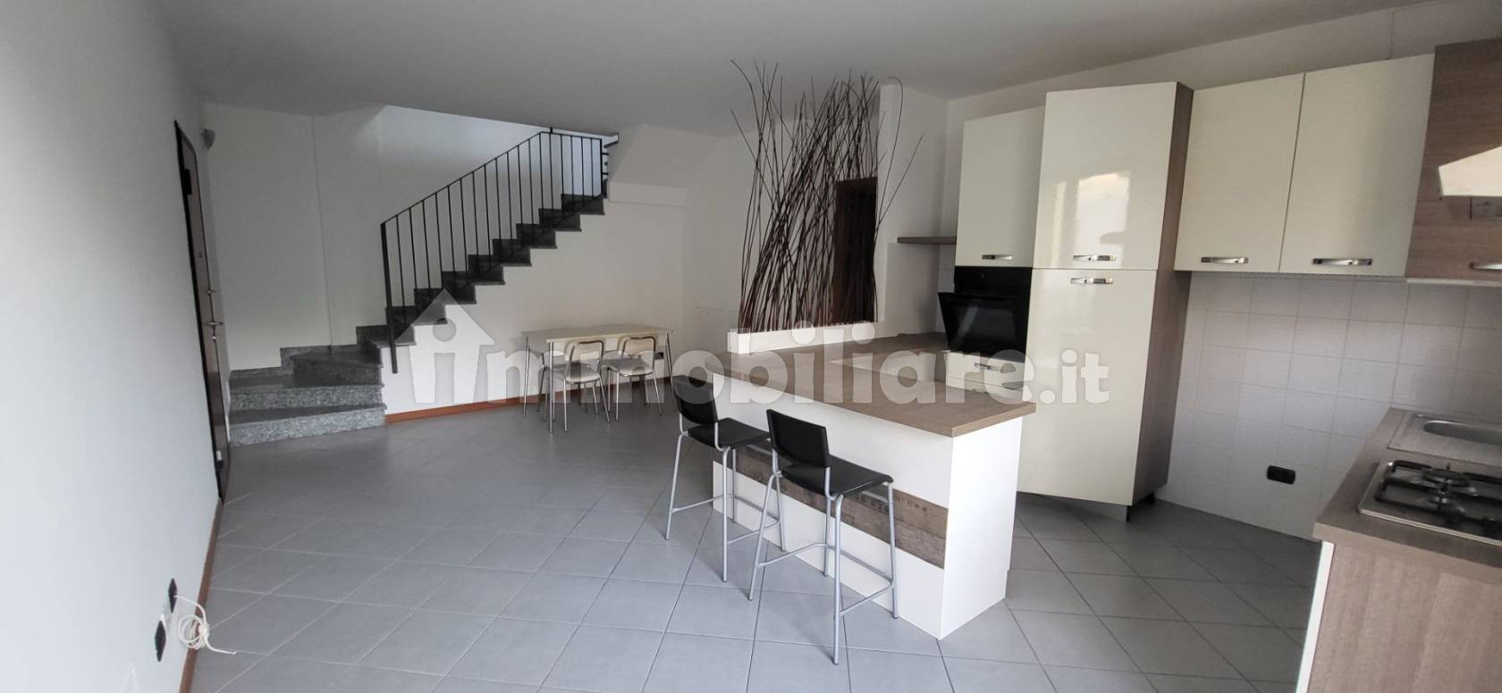 Quadrilocale via Istria 9, Cabiate