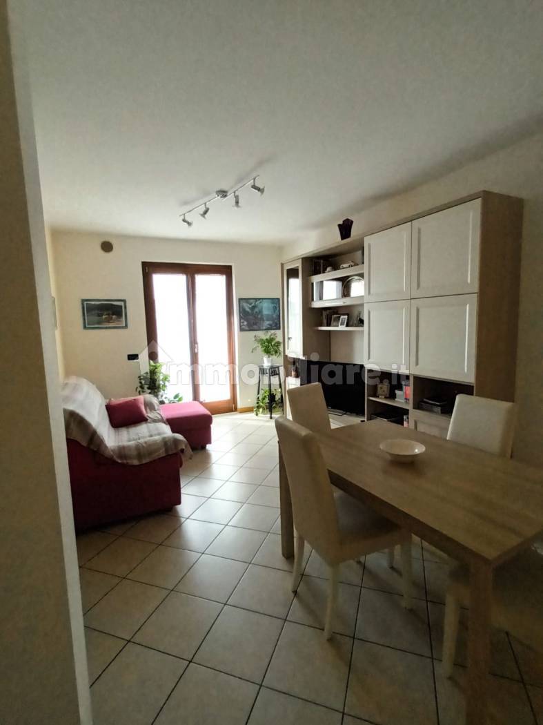 Trilocale via D&#x27;Alice 2, Cavaglià