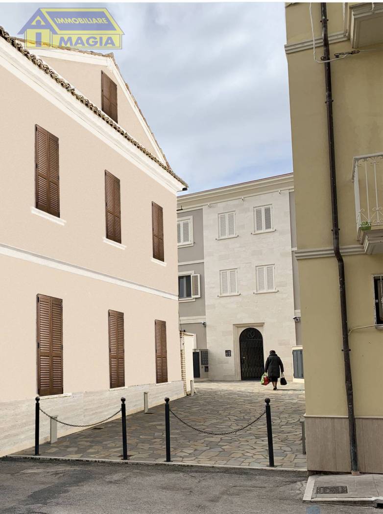 Quadrilocale via San Martino 67, Centro, San Benedetto del Tronto