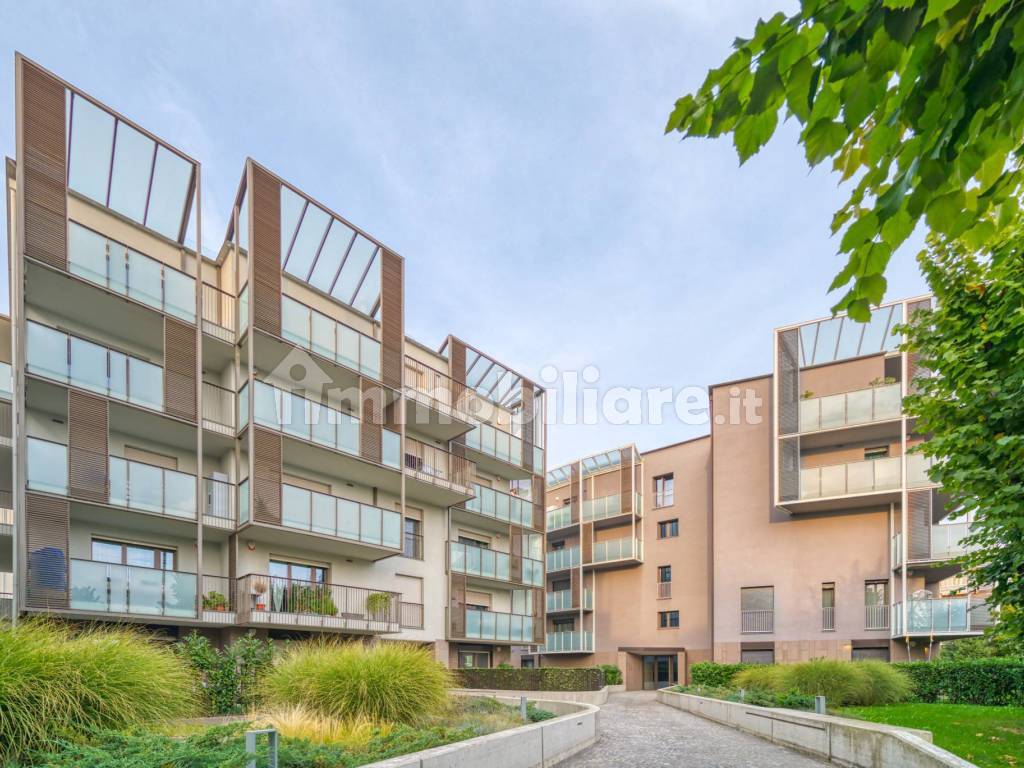 Vendita Appartamento Rivoli. Quadrilocale in via Ivrea 5. Nuovo, terzo ...