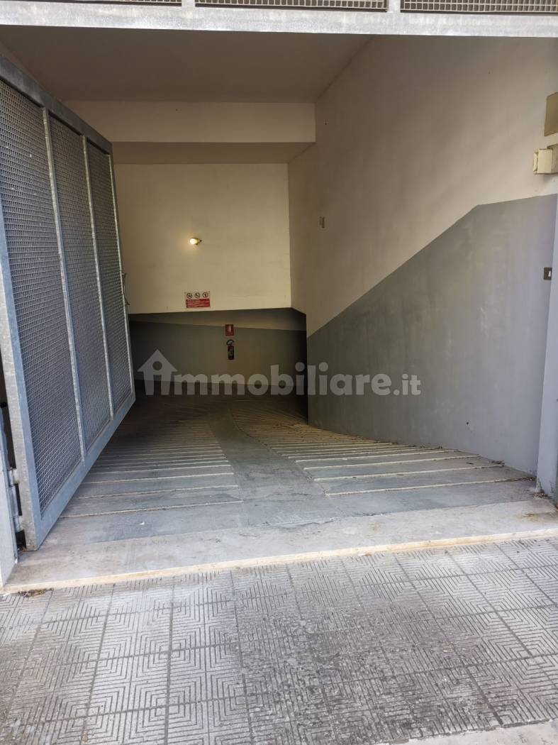 Garage - Box in Vendita