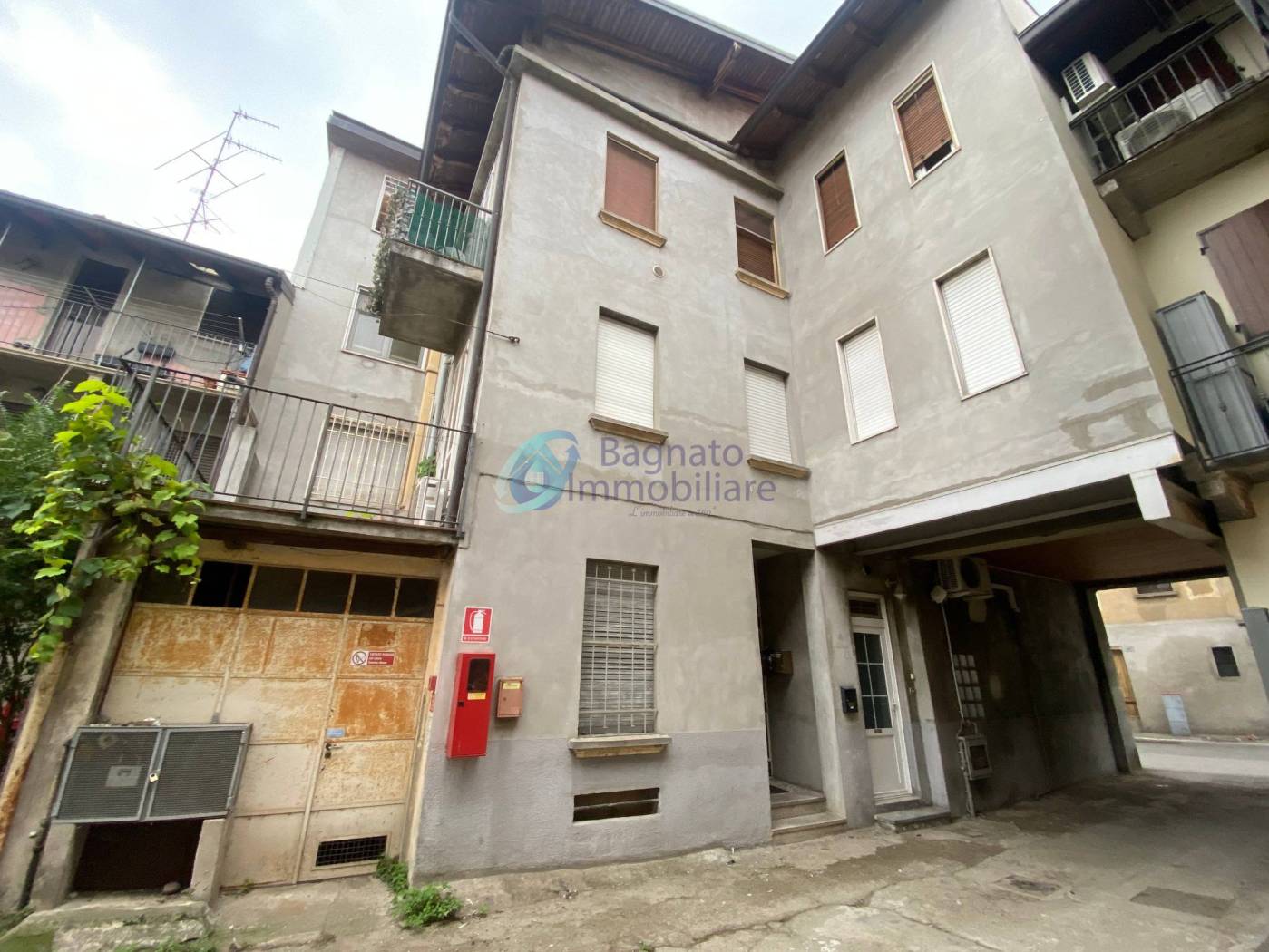 Bilocale via Giacomo Matteotti 58, Cameri