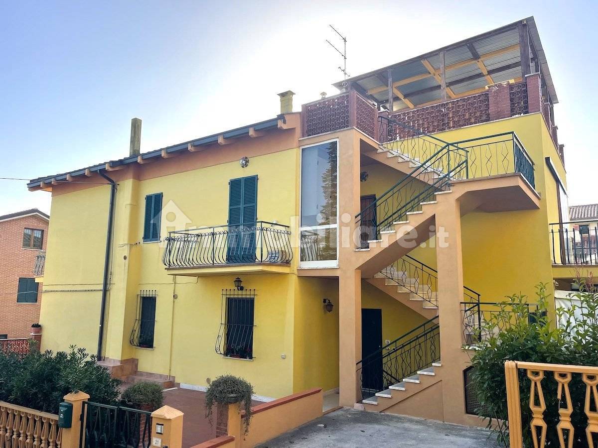 Appartamento via Montarice, Centro, Porto Recanati