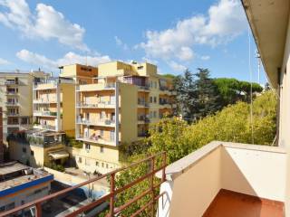 Case in vendita in Viale Jonio, Roma - Immobiliare.it