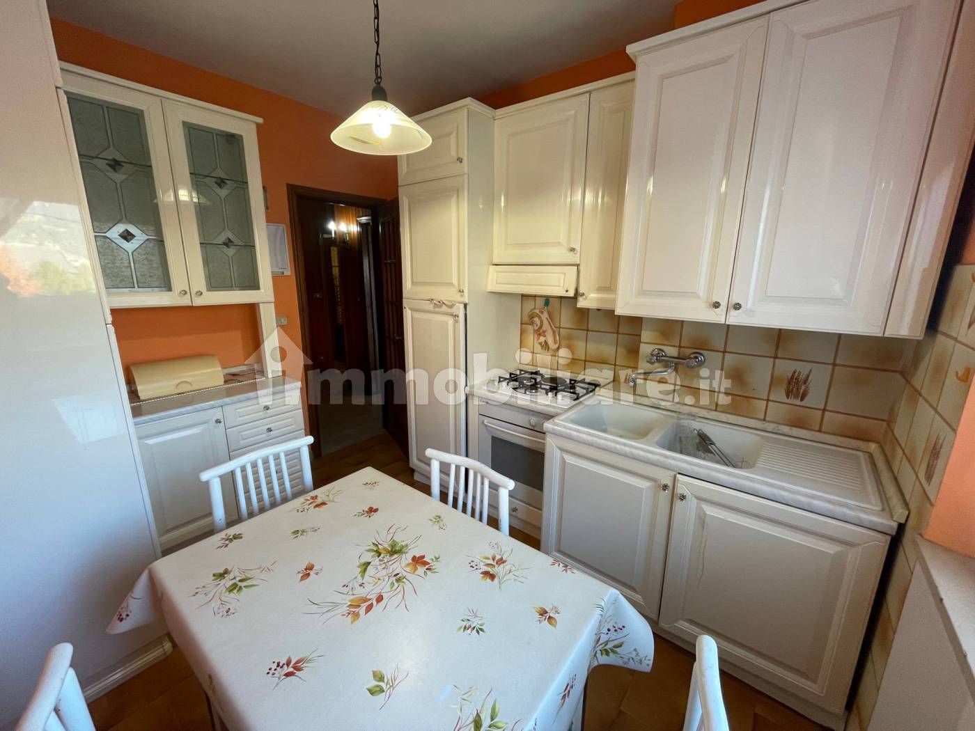 Trilocale via Trieste, Centro, Saint-Vincent