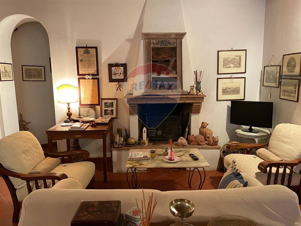 Quadrilocale via Vittorio Emanuele Ponte a Serraglio 30, Bagni di Lucca