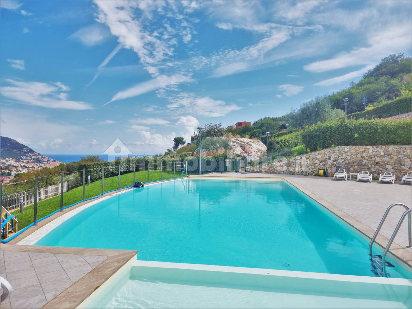 Bilocale via Rocca delle Fene, Pietra Ligure