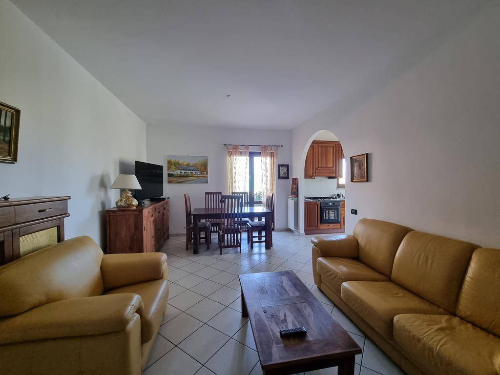 Quadrilocale via Maiella 19, Basciano