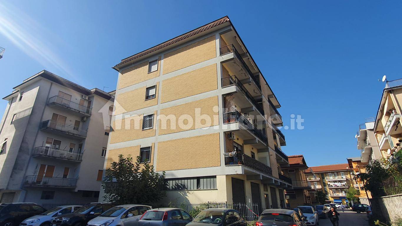 Quadrilocale via Madonna della Neve, Centro, Frosinone