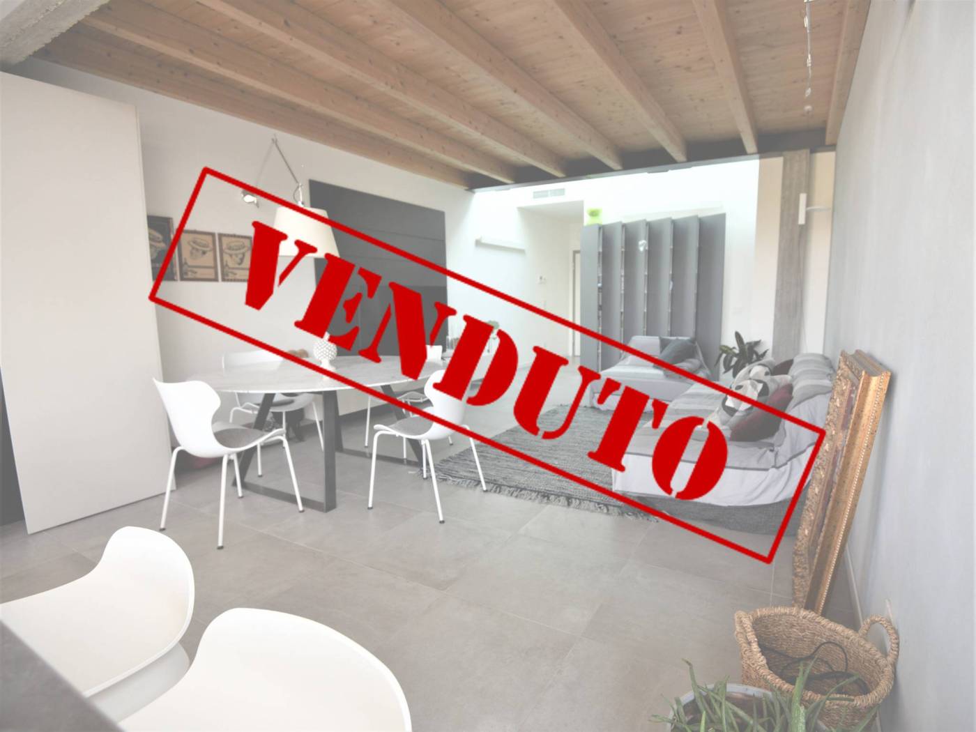 Villa a schiera via Giuseppe Garibaldi, Bonate Sotto