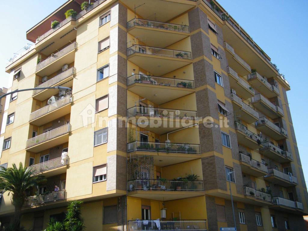 Ufficio - Studio via Firenze, Frosinone, Rif. 99180852 - Immobiliare.it