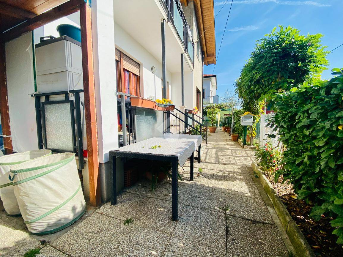 Quadrilocale via Gran Sasso 9, Arconi, Cantù