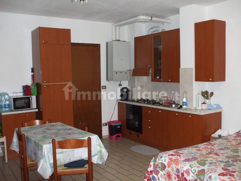 Vendita Appartamento in via Roma 44. Borgo Tossignano. Ottimo stato ...
