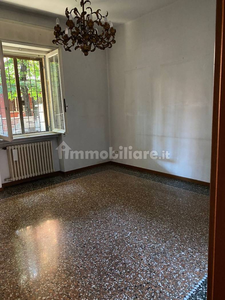 Trilocale via Antondomenico Rossi 21, Dante - Cheope, Piacenza