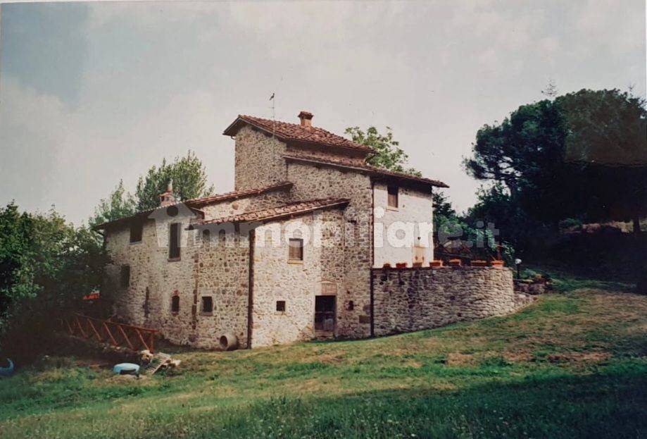Vendita Rustico in Località Orgi 31 Castel San Niccolò. Ottimo stato ...
