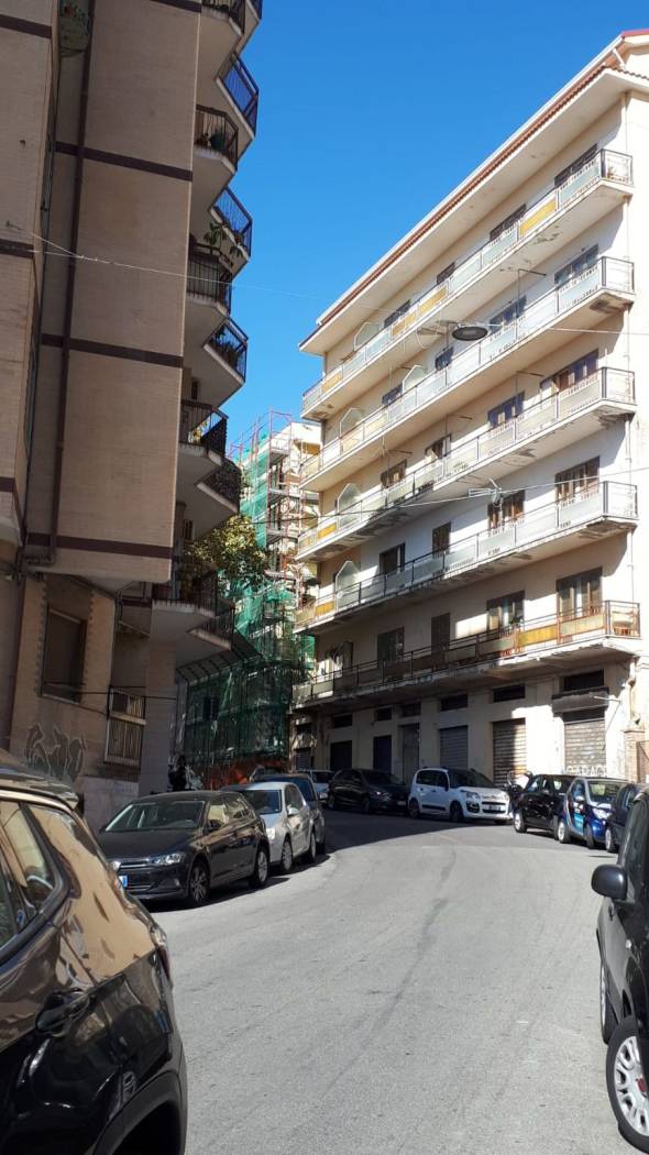 Quadrilocale via Alessandro Turco 40, Centro Storico, Catanzaro