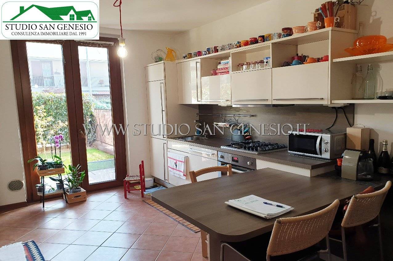 Bilocale via Magrera, Roncaro