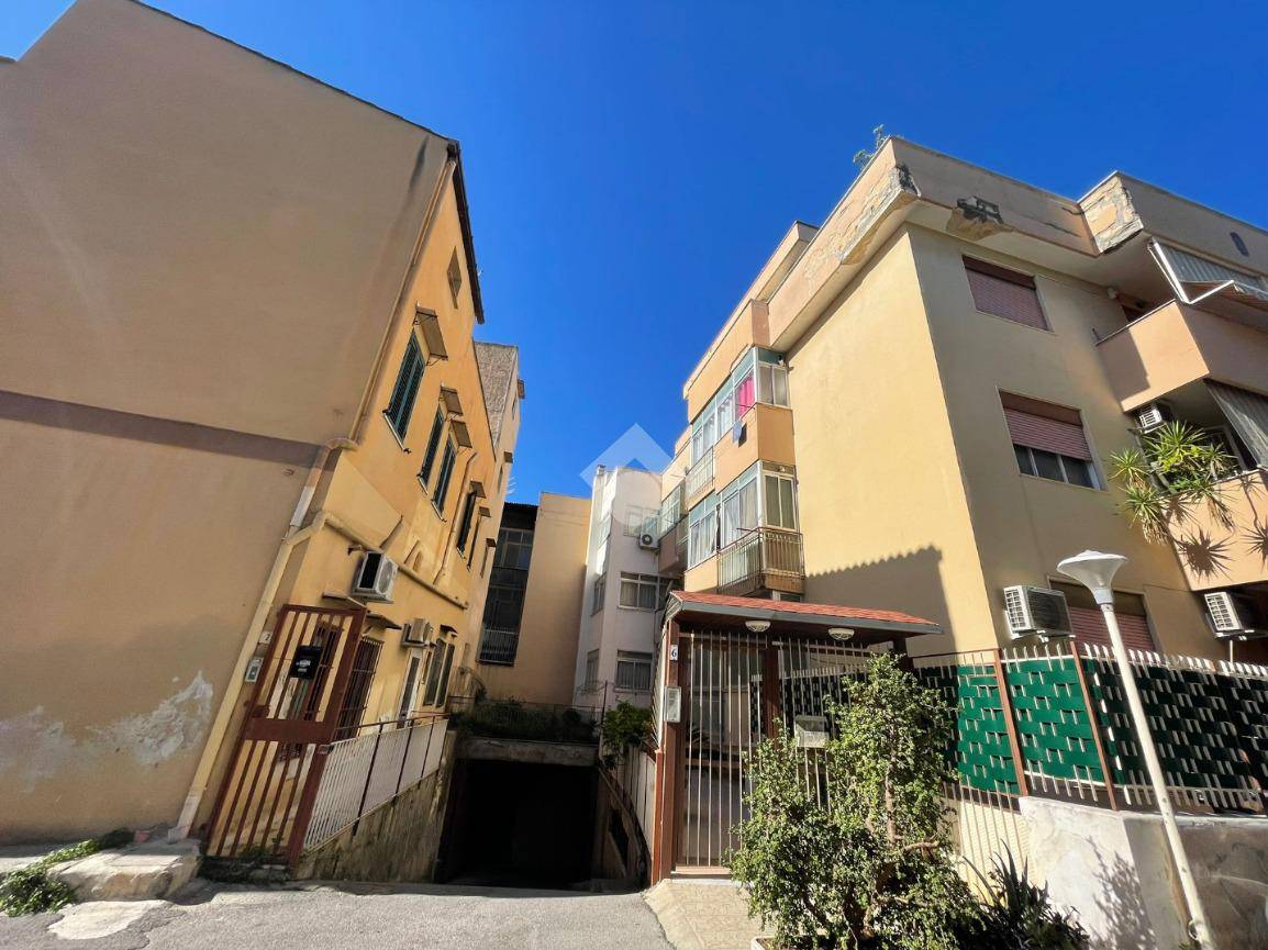 Trilocale via Giuseppe Russitano, Cruillas, Palermo