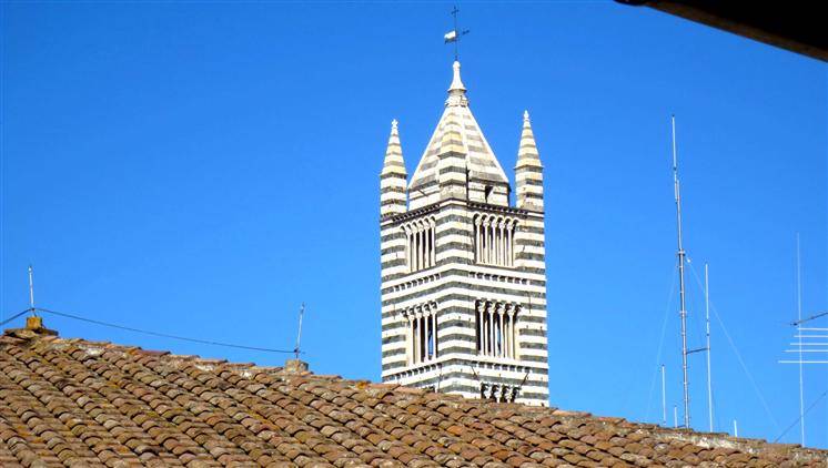 Appartamento ottimo stato, terzo piano, San Domenico - Fontebranda, Siena