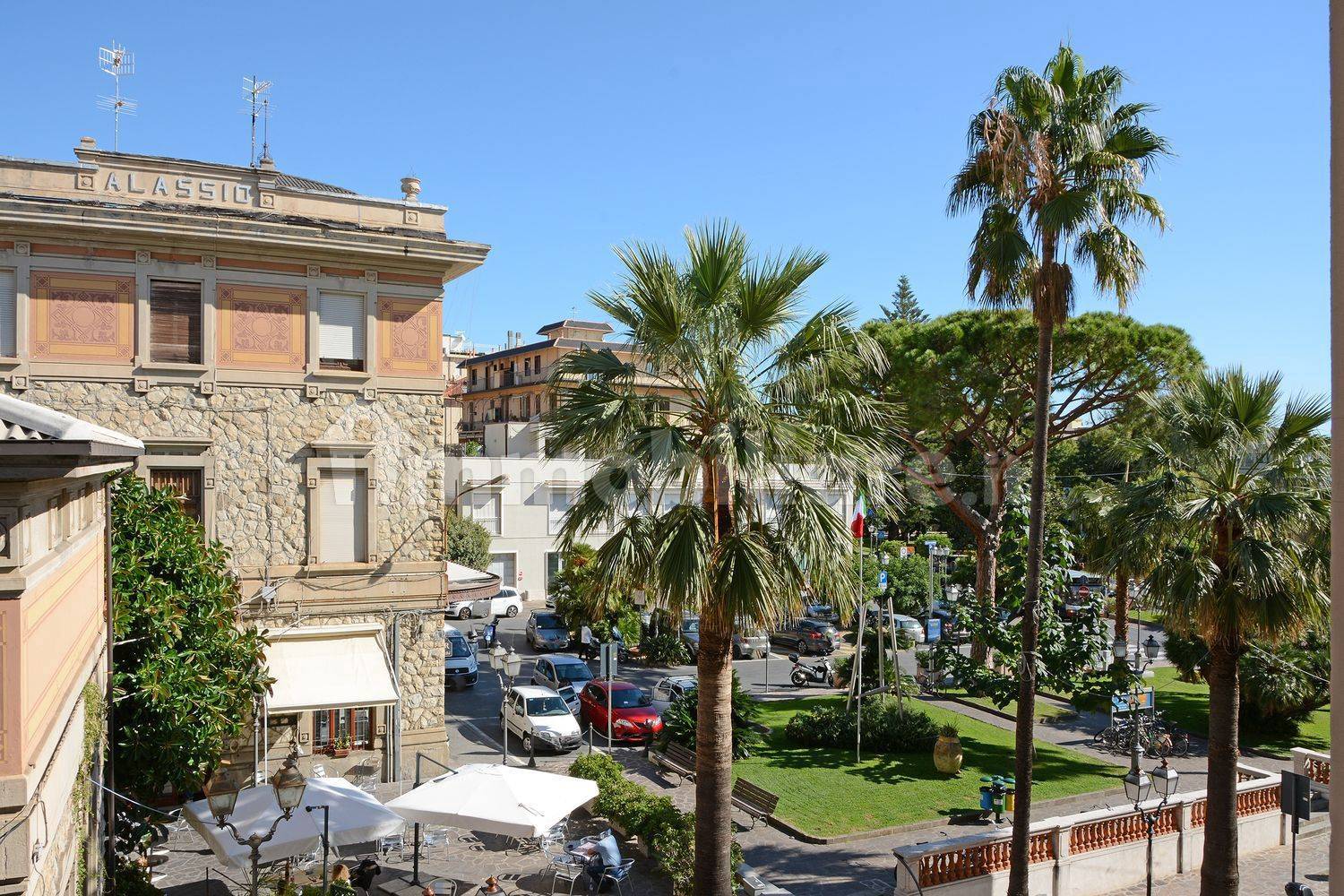 Trilocale via Enrico Robutti, 43, Muretto di Alassio, Stazione, Corso Marconi, Alassio