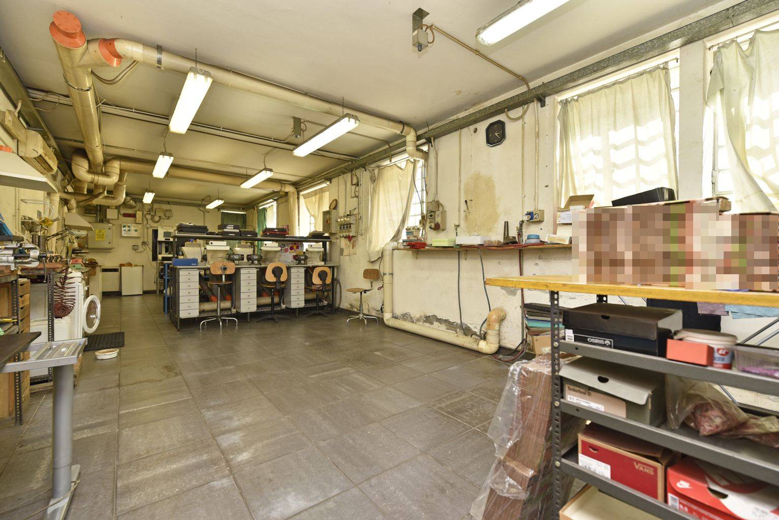 Laboratorio in Vendita