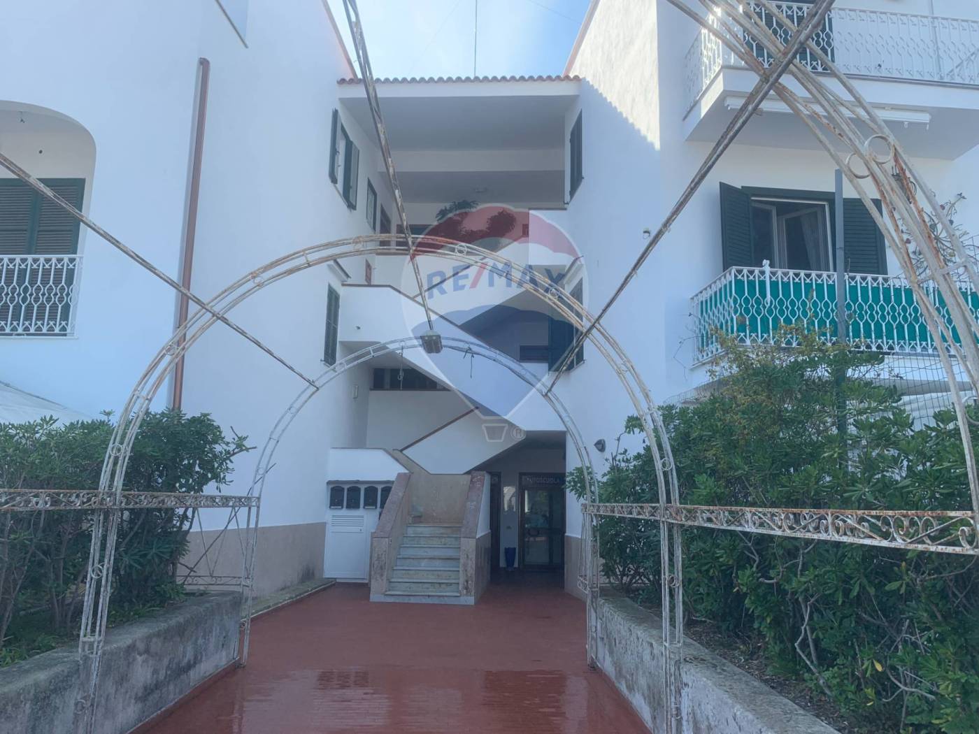 Trilocale via delle ginestre 31, Centro, Ischia