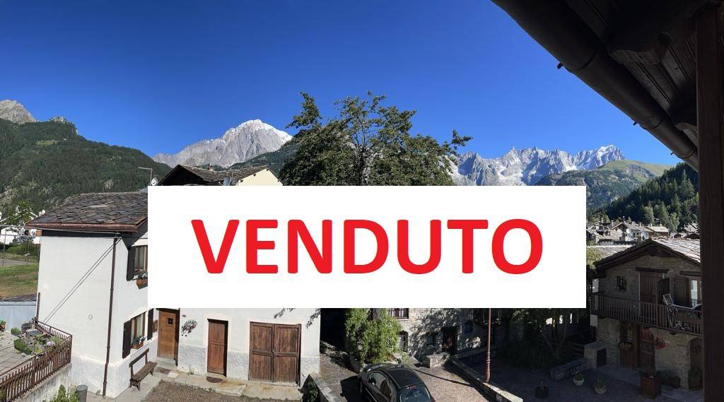 Appartamento da ristrutturare, primo piano, Verrand, Prè-Saint-Didier