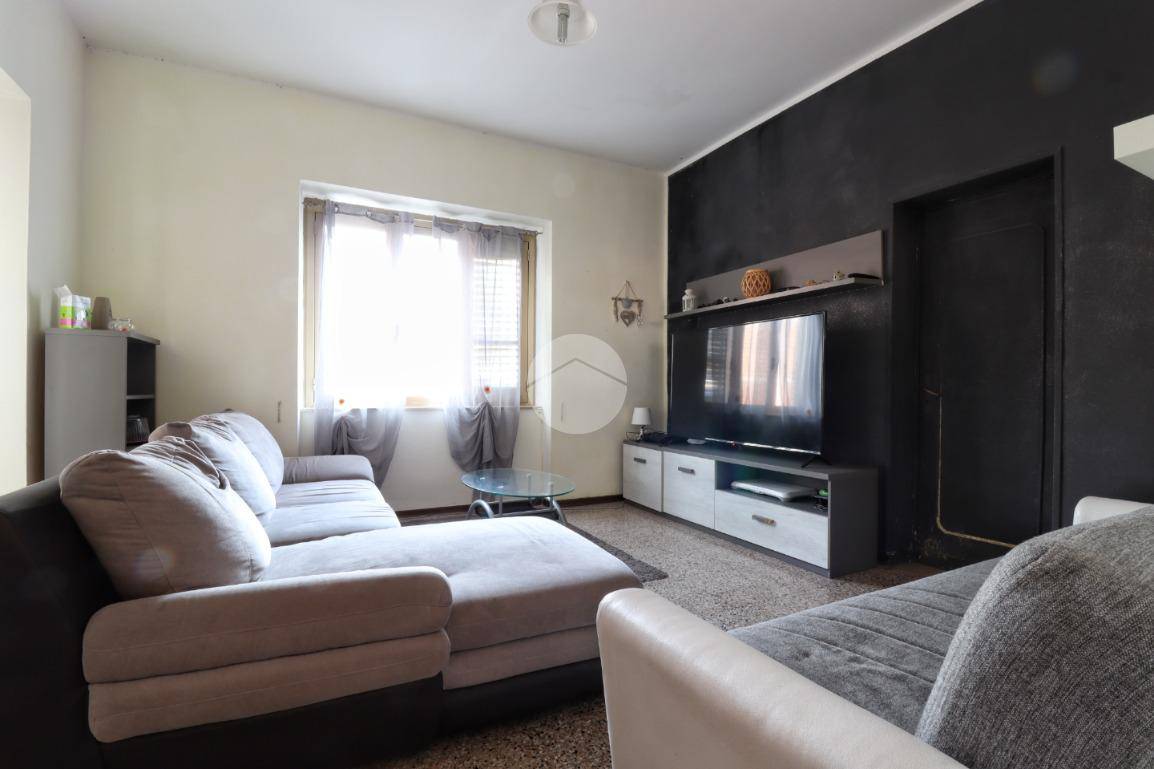 Trilocale piazza Alcyone 15, San Silvestro Spiaggia, Pescara