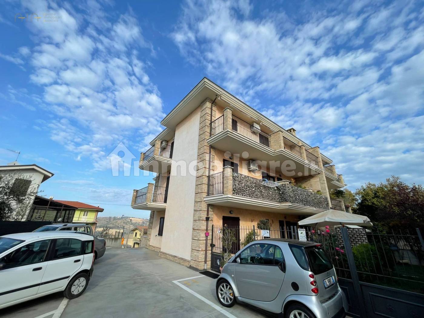 Trilocale via Indipendenza 18, Centro, Monteprandone
