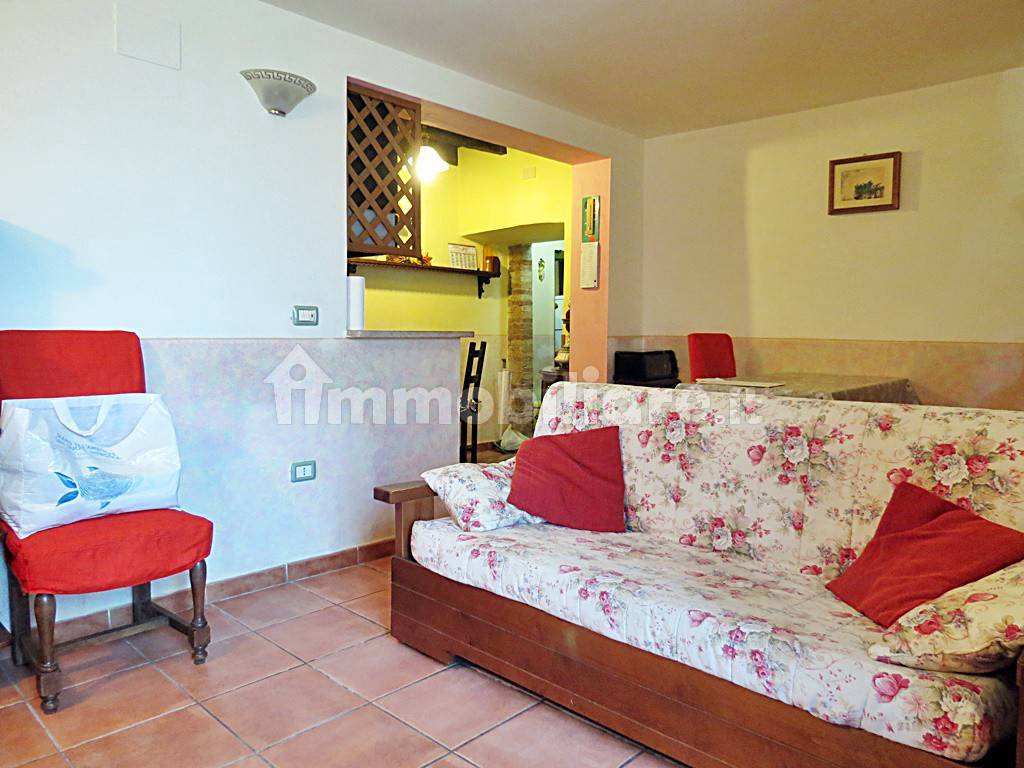 Trilocale buono stato, piano terra, Centro, Orvieto