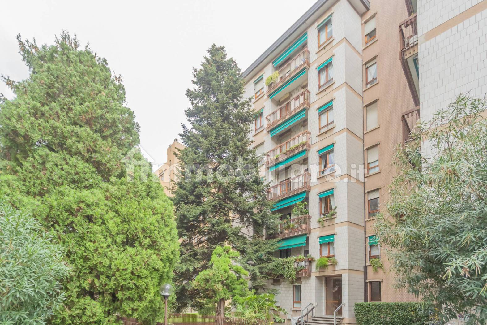 Quadrilocale via Enrico Toti 29, Grazie Vecchie - Boschetti Reali, Monza