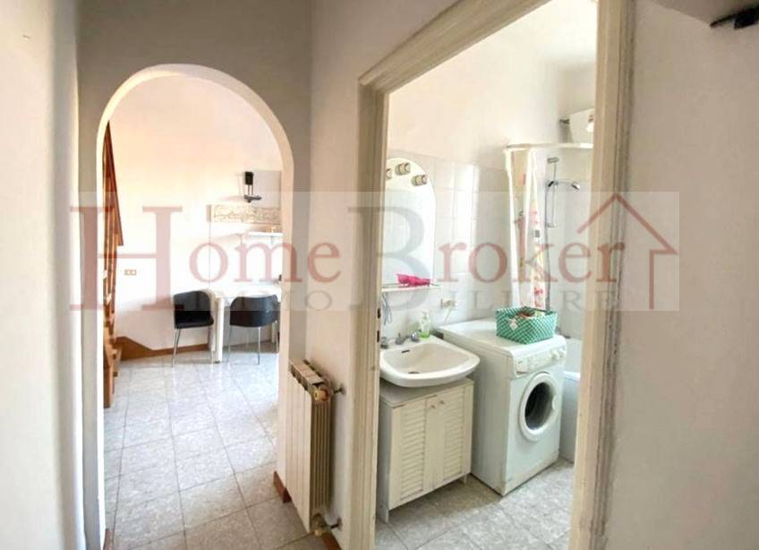 Bilocale viale dei Mille 100, Campo di Marte, Firenze