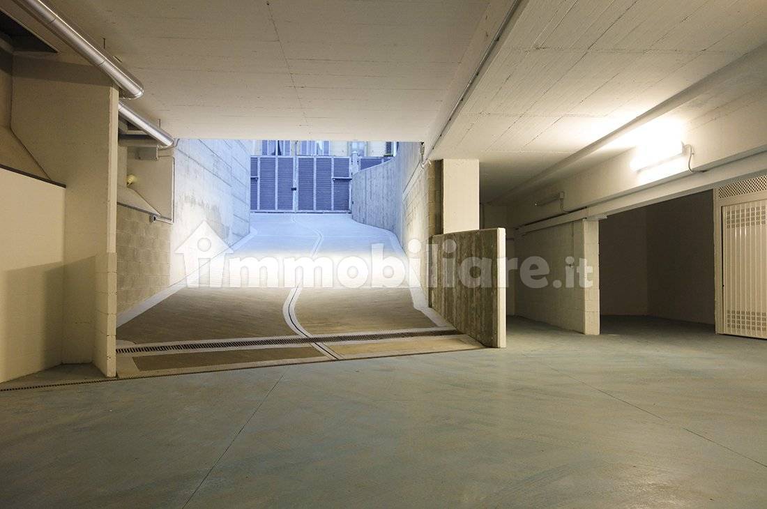 Garage - Box in Vendita