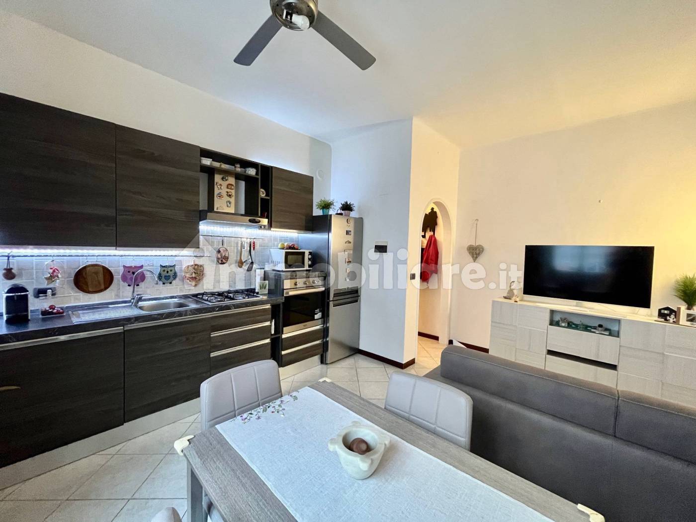 Bilocale via Piero Maroncelli 10, Sestri Ponente, Genova