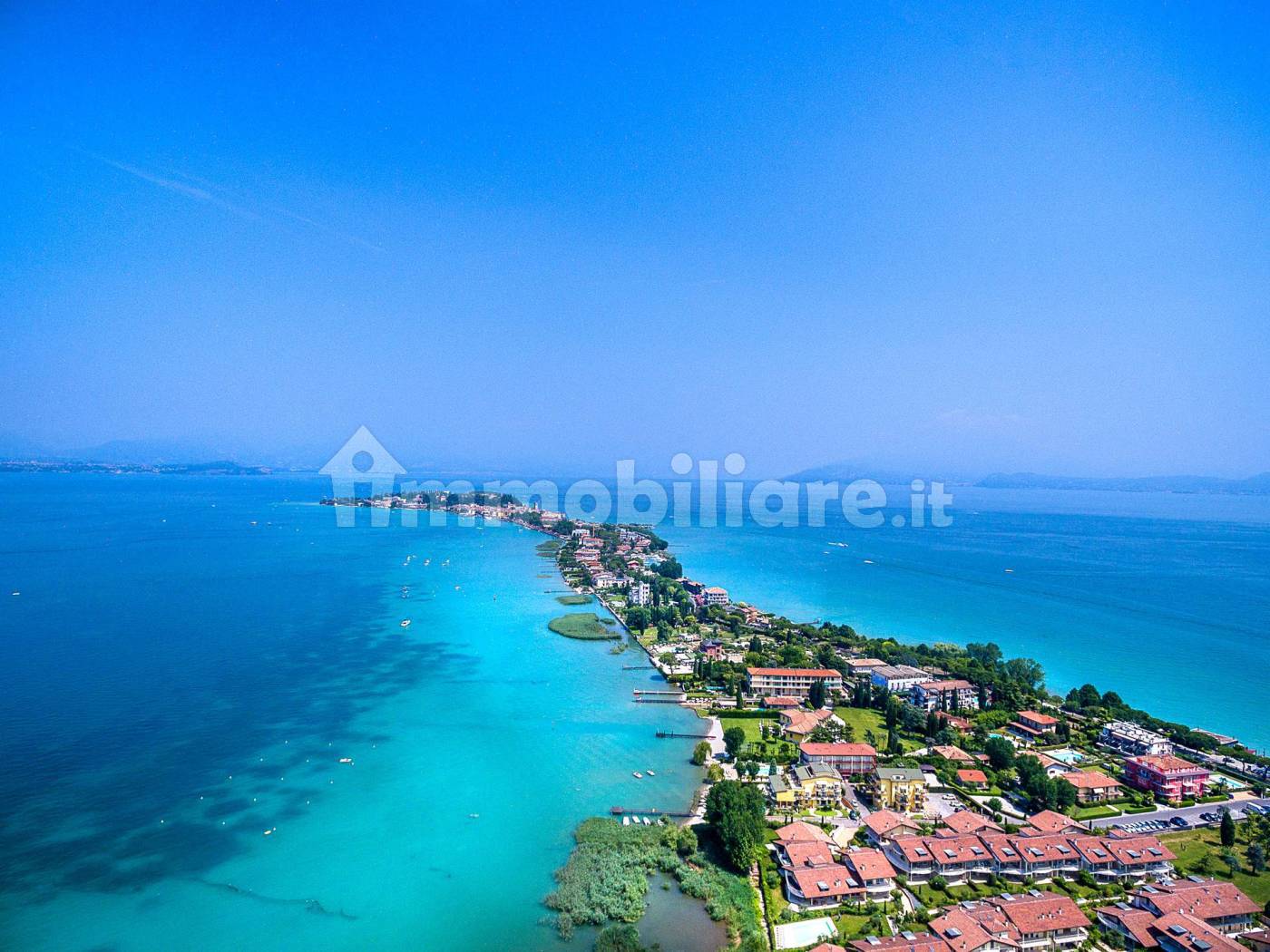 Locale commerciale in Vendita