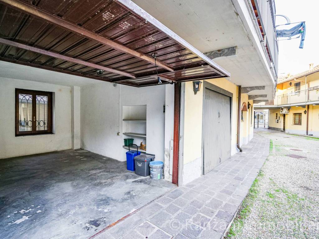 Affitto Appartamento Cisliano. Bilocale in piazza San.... Buono stato ...