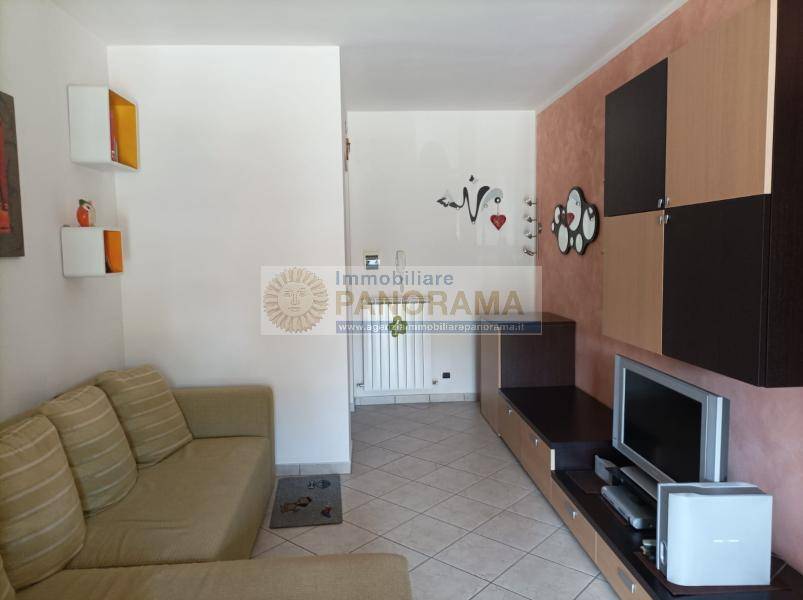 Trilocale ottimo stato, primo piano, Castel di Lama